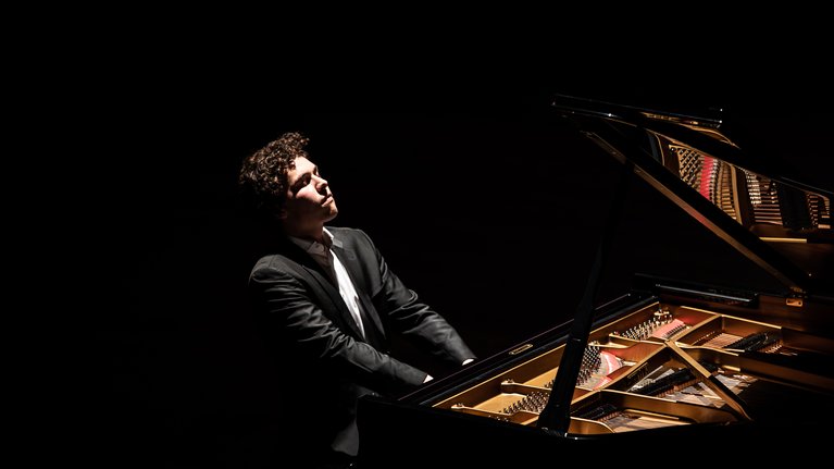 Beethoven's Piano Concerto No. 3 with Nikola Meeuwsen - 2026-06-16